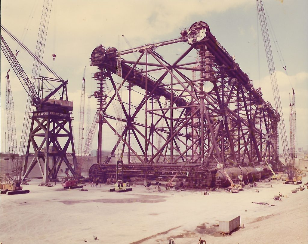 Thistle Oil Field Platform, North Sea, Scotland | Hensolt SEAONC Legacy ...